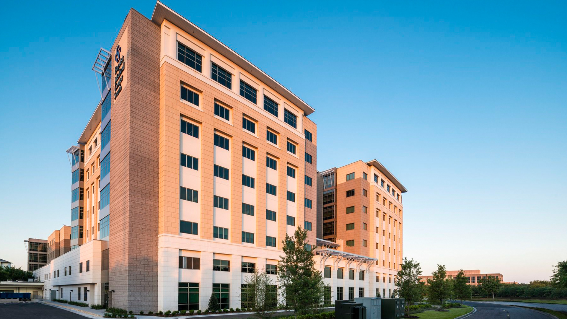 Baptist Medical Center South Campus Expansion - Batson-Cook