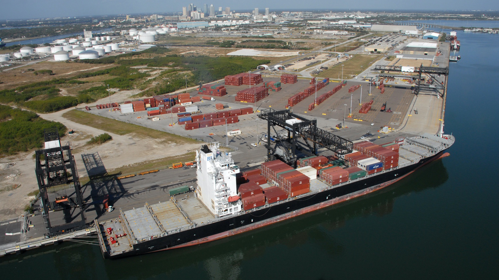 Port Tampa Bay Container Terminal Facilities Expansion - Batson-Cook